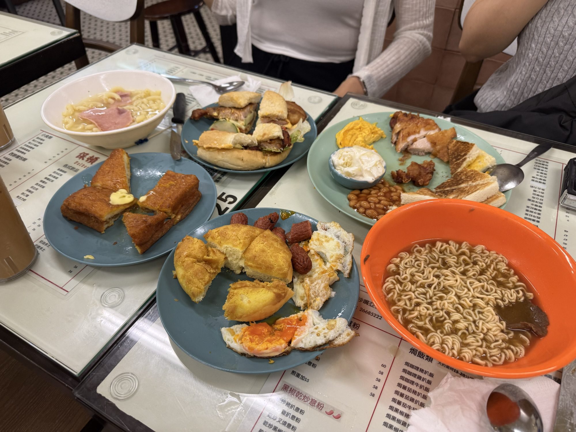 침사추이맛집 Bolton Cafe, 홍콩차찬탱 로컬 그대로 - 수맵로그수맵로그